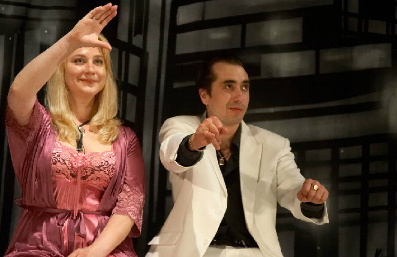 Вистава Чи є Sex після ЗАГСу Київського театру Чорний Квадрат 07 03 2018 Афіша Вінниці